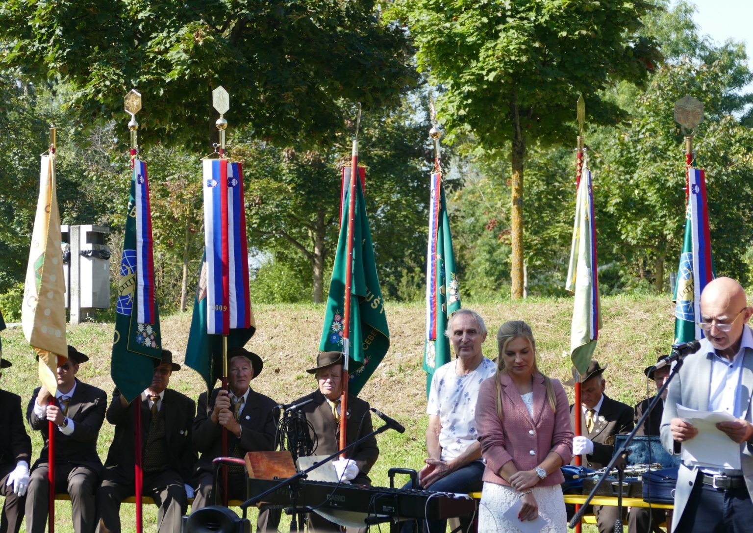 Proslava ob 110-letnici delovanja ČD Ljubljana – Čebelarsko društvo ...
